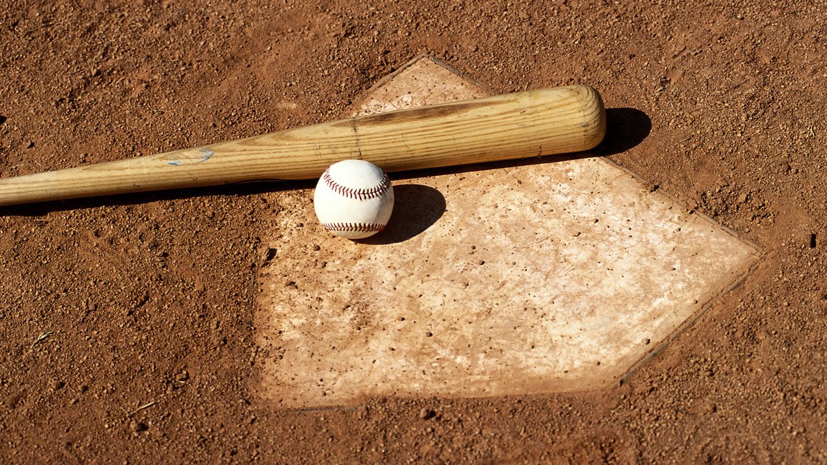 Illinois high school baseball player struck, killed by line drive – NBC ...