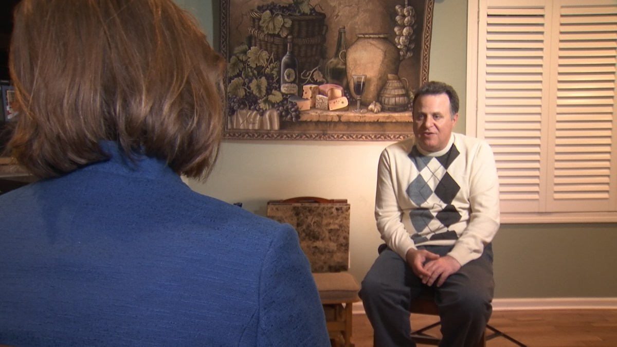 Man Taken Hostage in Fake Bomb Bank Robbery Reflects on Experience ...