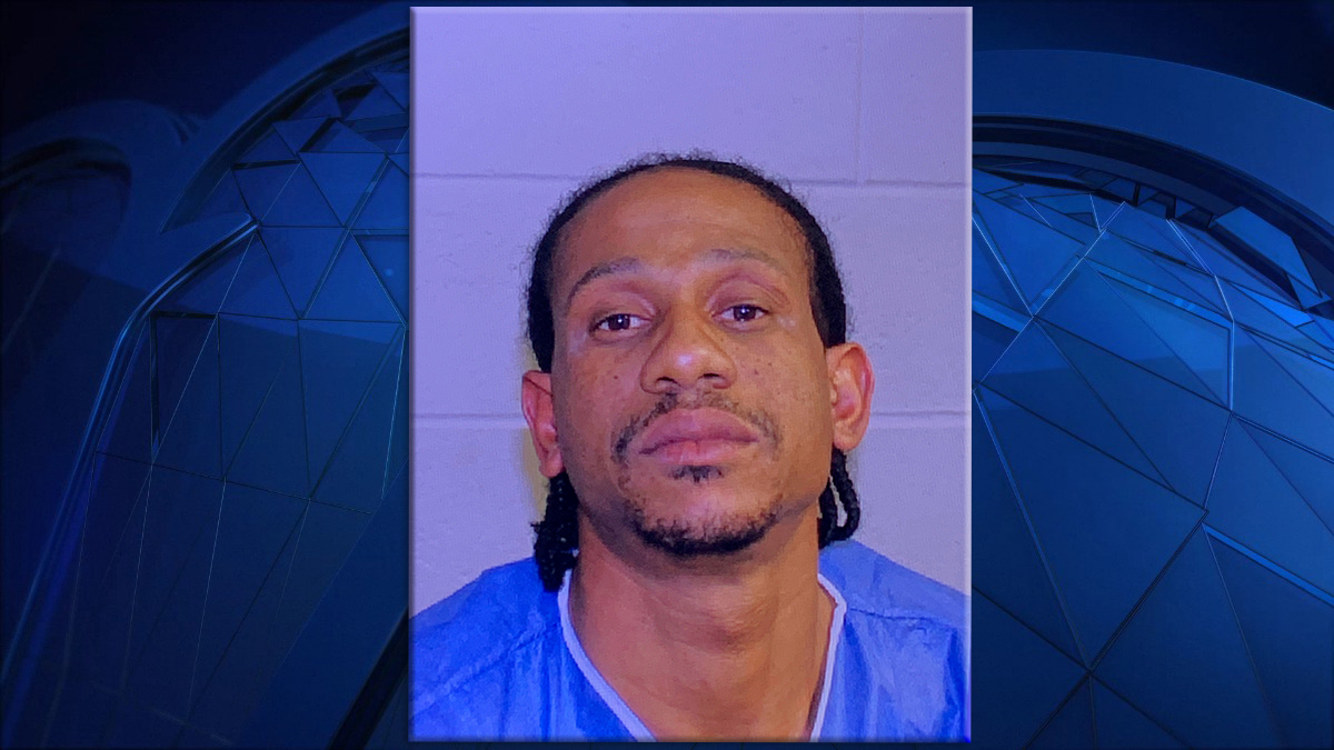 Suspect Assaulted Officers While Trying to Escape Traffic Stop: Police ...