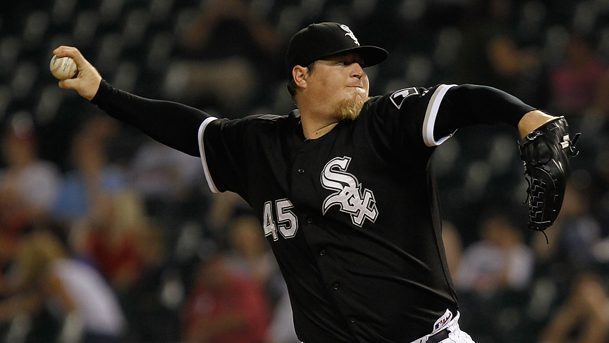Former White Sox closer Bobby Jenks dies at 44, team says – NBC Connecticut