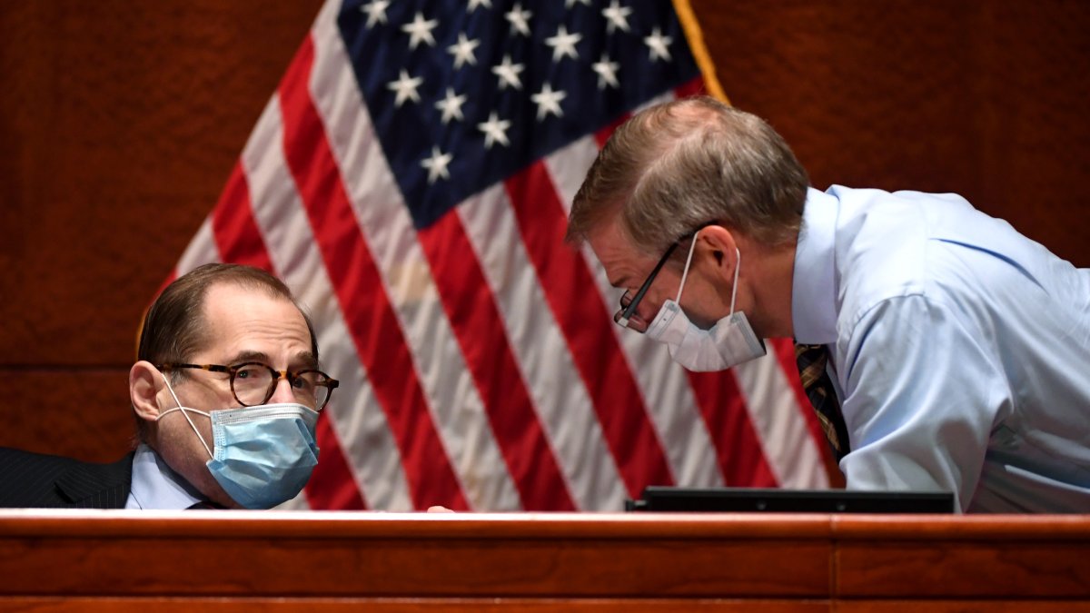 Prosecutor Who Quit Stone Case Testifies of Political Interference at ...