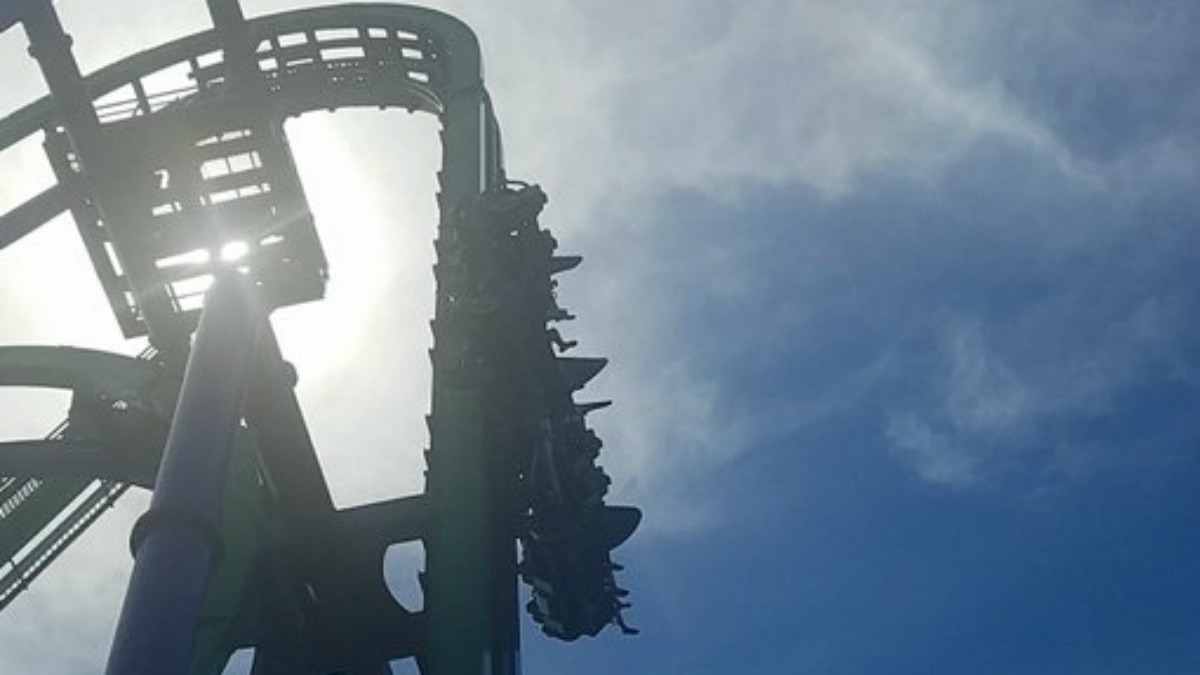 ‘The Joker’ Ride Gets Stuck at Six Flags New England – NBC Connecticut