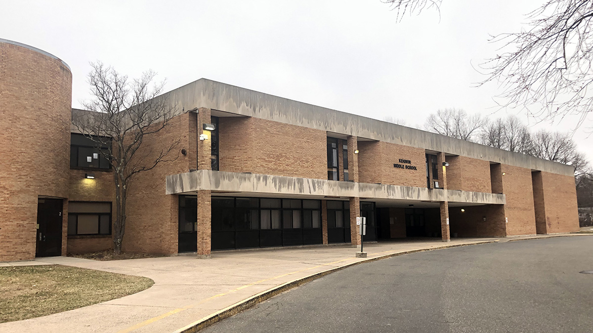 Keigwin Middle School Closes Amid Coronavirus Concerns in Middletown ...