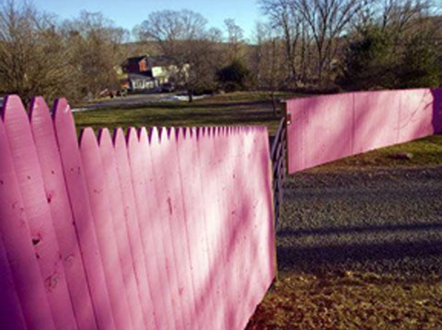 Seeing Red Over a Big Pink Fence – NBC Connecticut