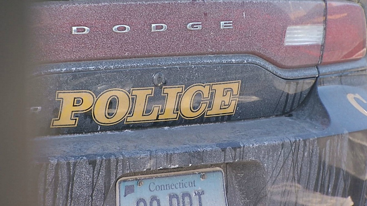 Bridgeport police investigating after more vehicle windows were smashed ...