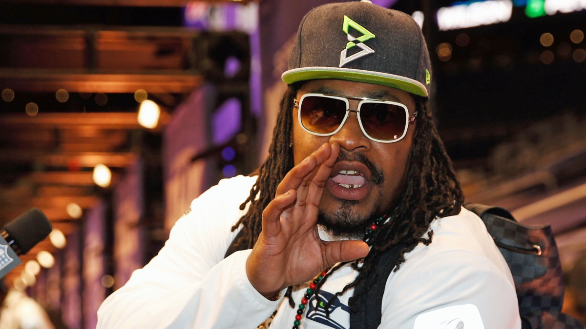 Marshawn Lynch Repeats “I’m Here So I Don’t Get Fined” for 5 Minutes at ...