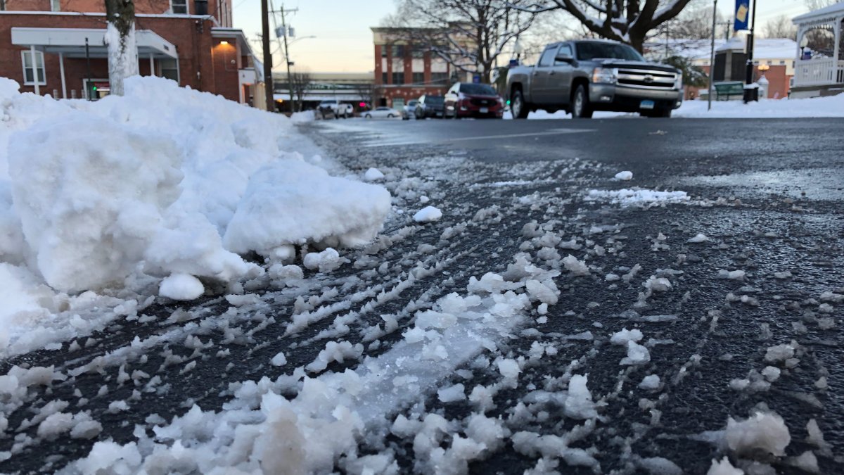 Mild Temperatures For Sunday Storm Cleanup – NBC Connecticut