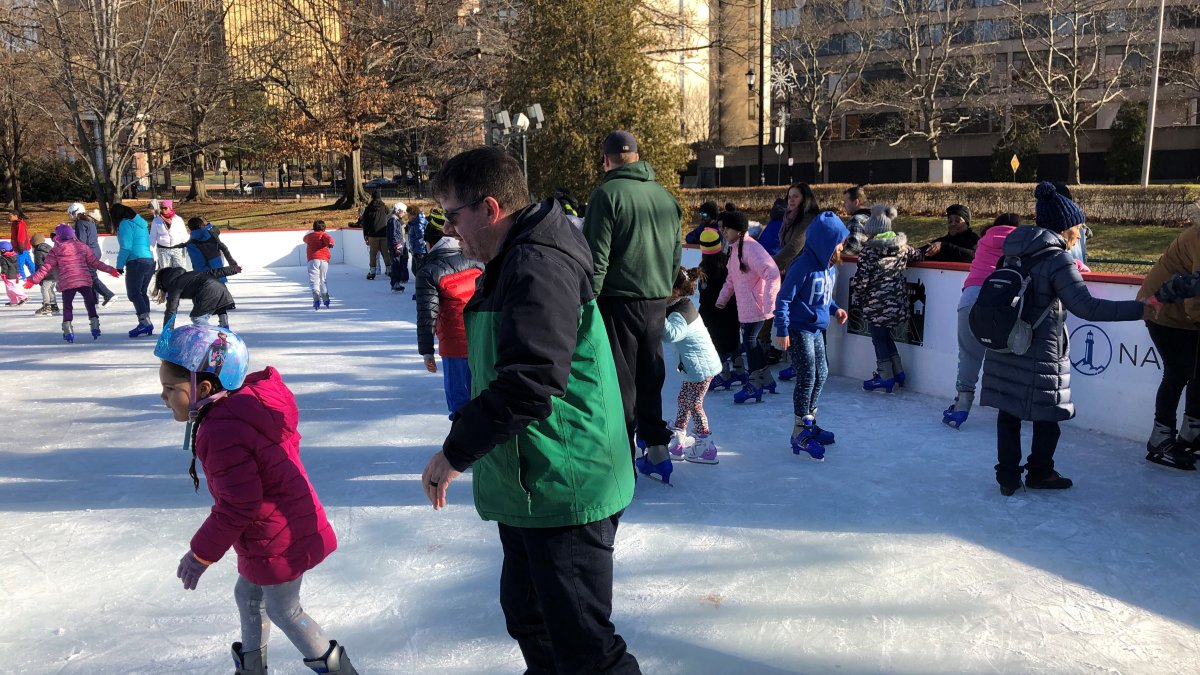 Skating Rink in Bushnell Park Expected to Reopen Sunday – NBC Connecticut