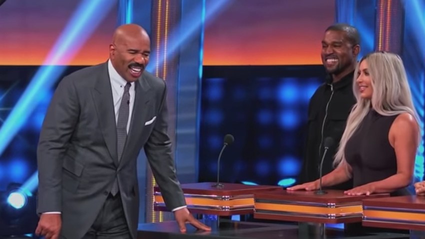 Kanye West All Smiles on ‘Celebrity Family Feud’ Despite Loss to ...