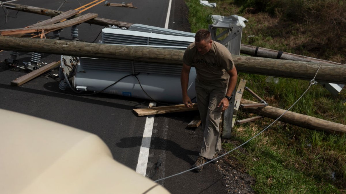 Trump to Survey Laura Damage in Texas, La.; Deaths Climb to 14 – NBC ...