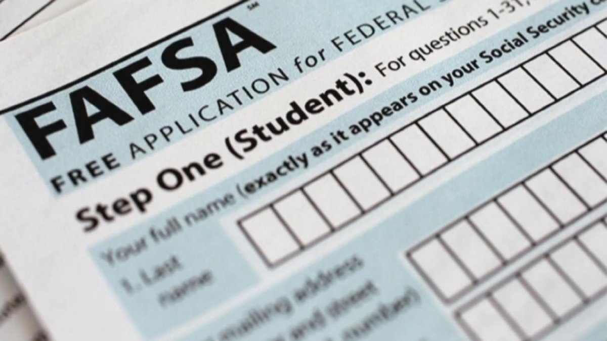 Updates to FAFSA application form causes delays for students and ...