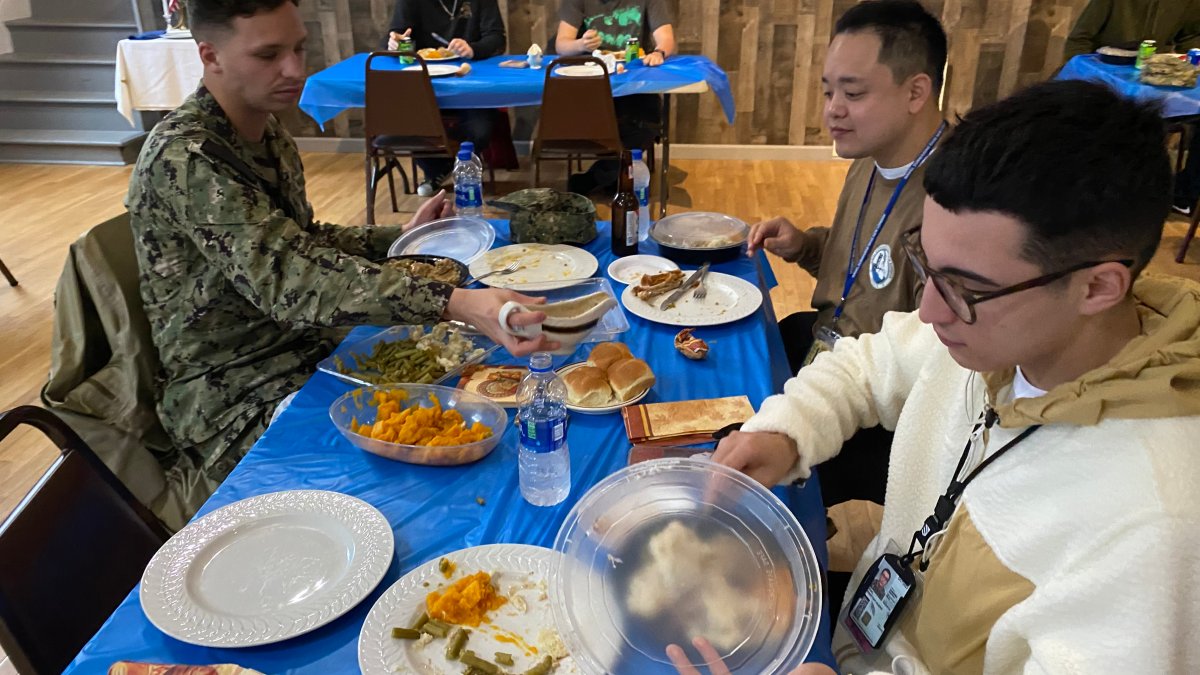 Pandemic Doesn’t Stop Sailors From Getting a Taste of Home This ...