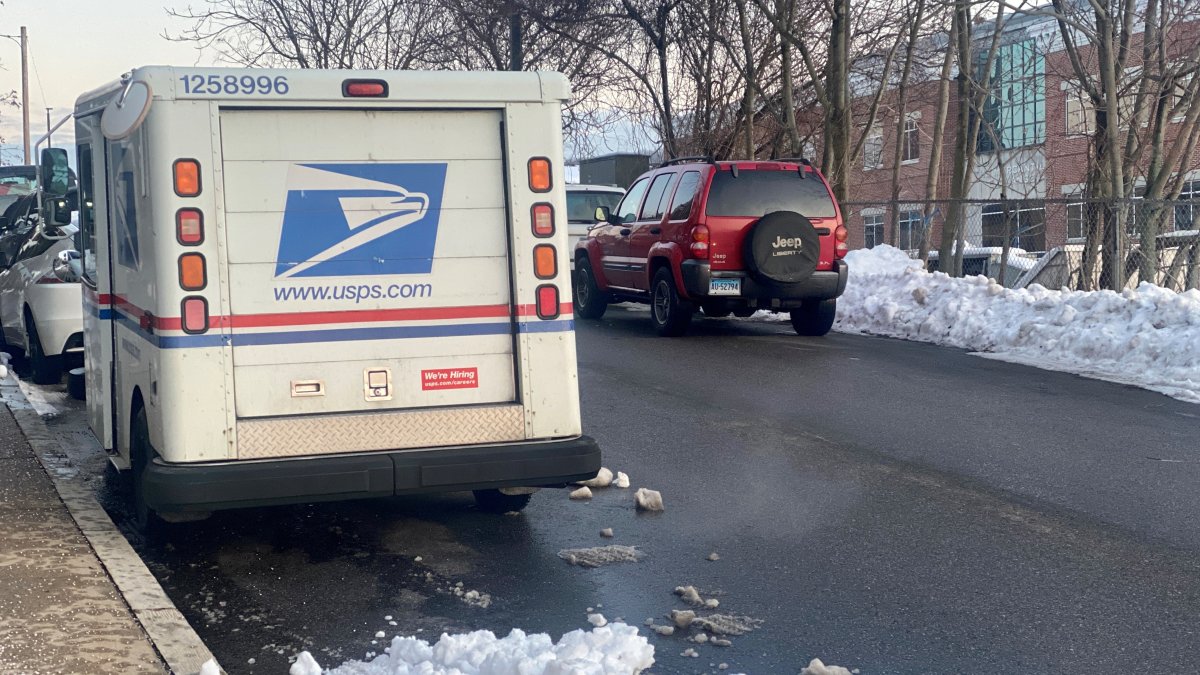 ‘Very Stressful’: Package Delays During Historic Shipping Season – NBC ...