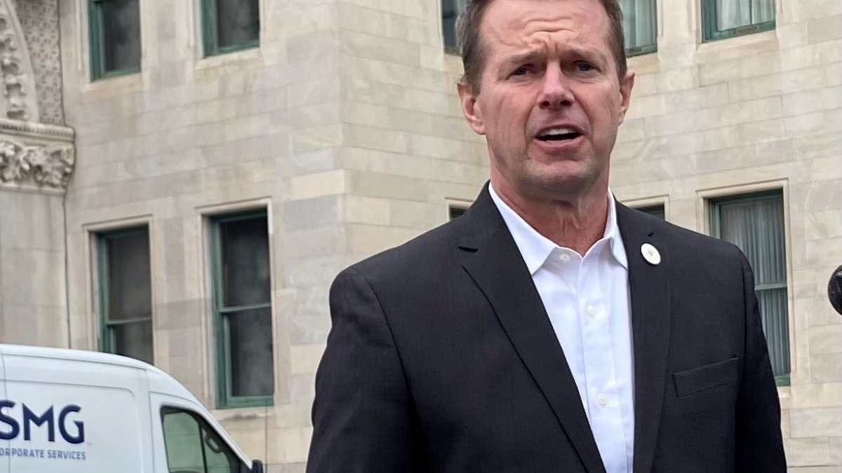 Connecticut Intelligence Center Prepares For Potential Armed Capitol ...