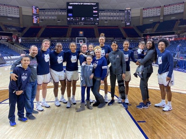 UConn Women’s Basketball Team Gives Girl Surprise Of A Lifetime – NBC ...