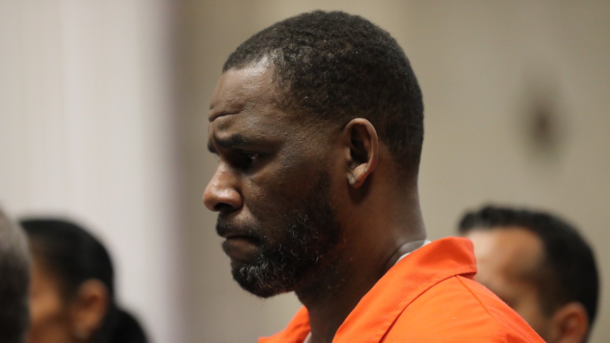 R. Kelly accuses prison officials of murder plot – NBC Connecticut