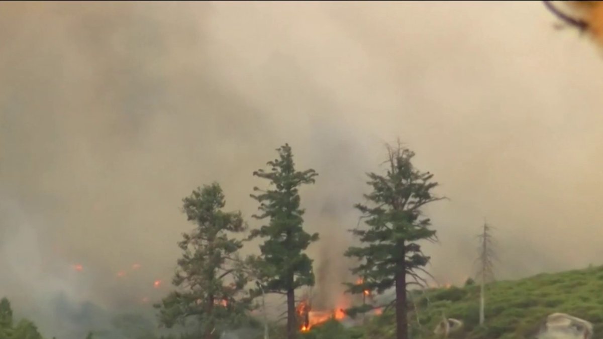 A Look at How Western Wildfire Smoke Makes Its Way to Connecticut – NBC ...