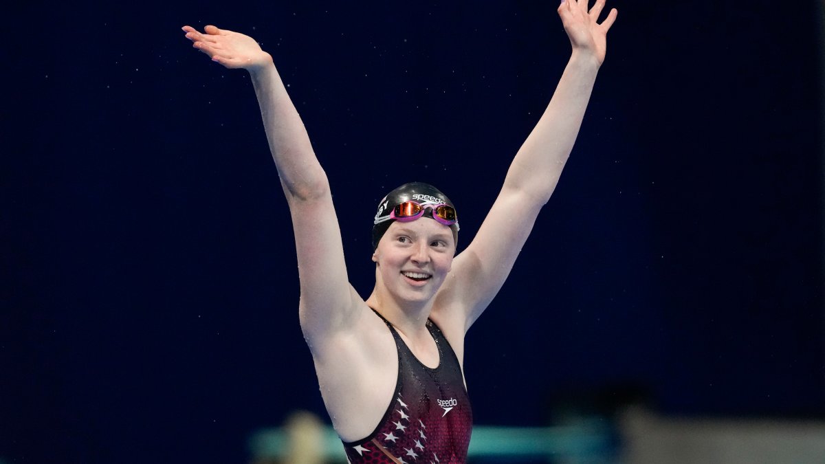 Lydia Jacoby’s Stunning Gold Leads 4-Medal Pool Haul for US Swimming ...