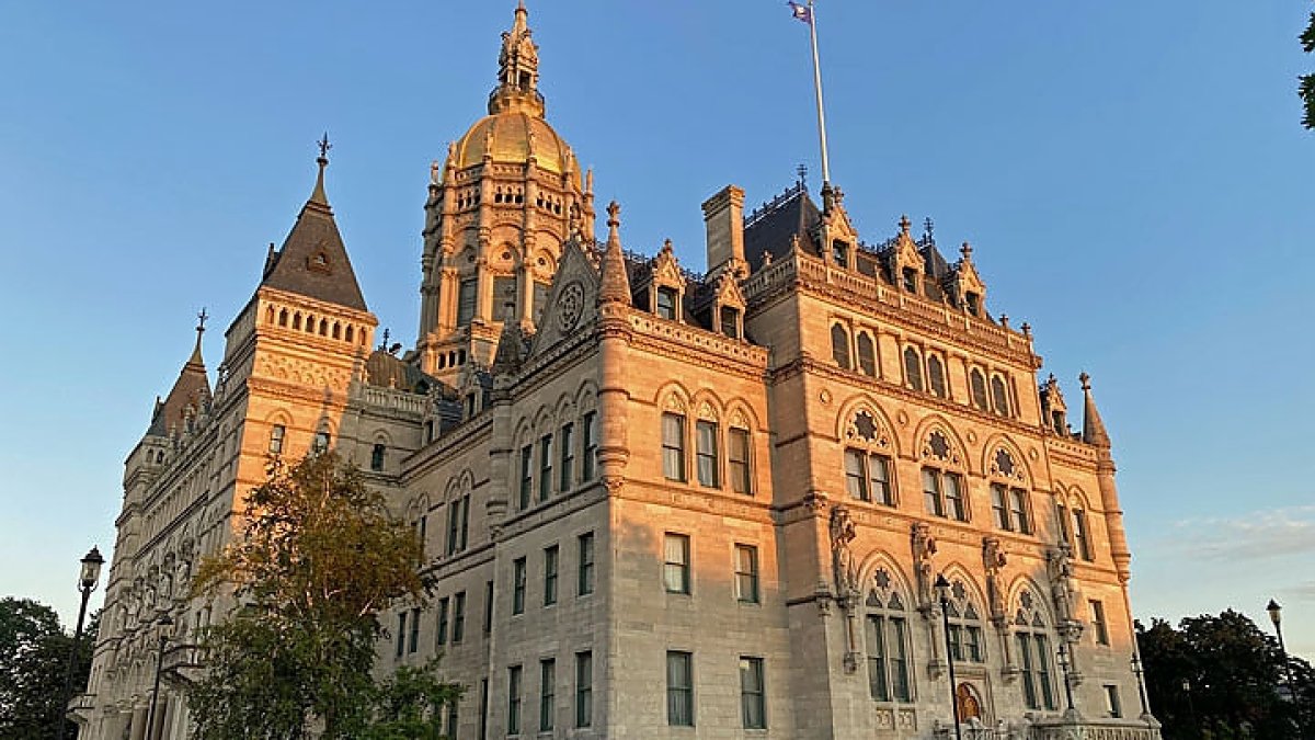 State Capitol Reopens After 17 Months – NBC Connecticut