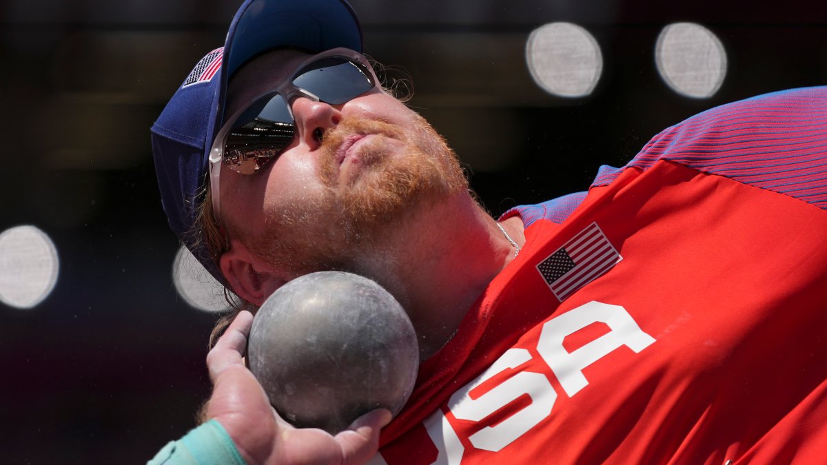 Crouser Wins Gold, Kovacs Takes Silver in Men’s Shot Put – NBC Connecticut