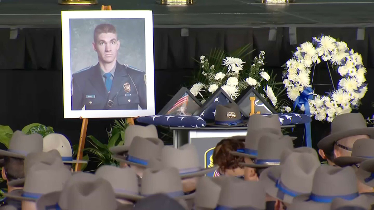 Hundreds Pay Respect to Fallen State Police Sergeant – NBC Connecticut