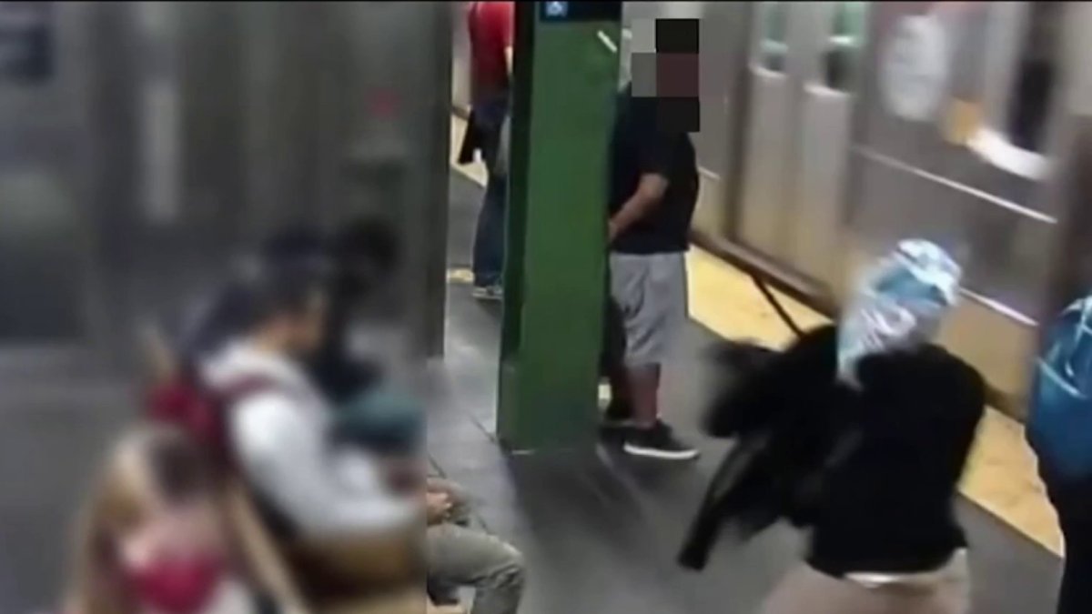 Times Square Subway Push Leaves Woman Hurt – NBC Connecticut