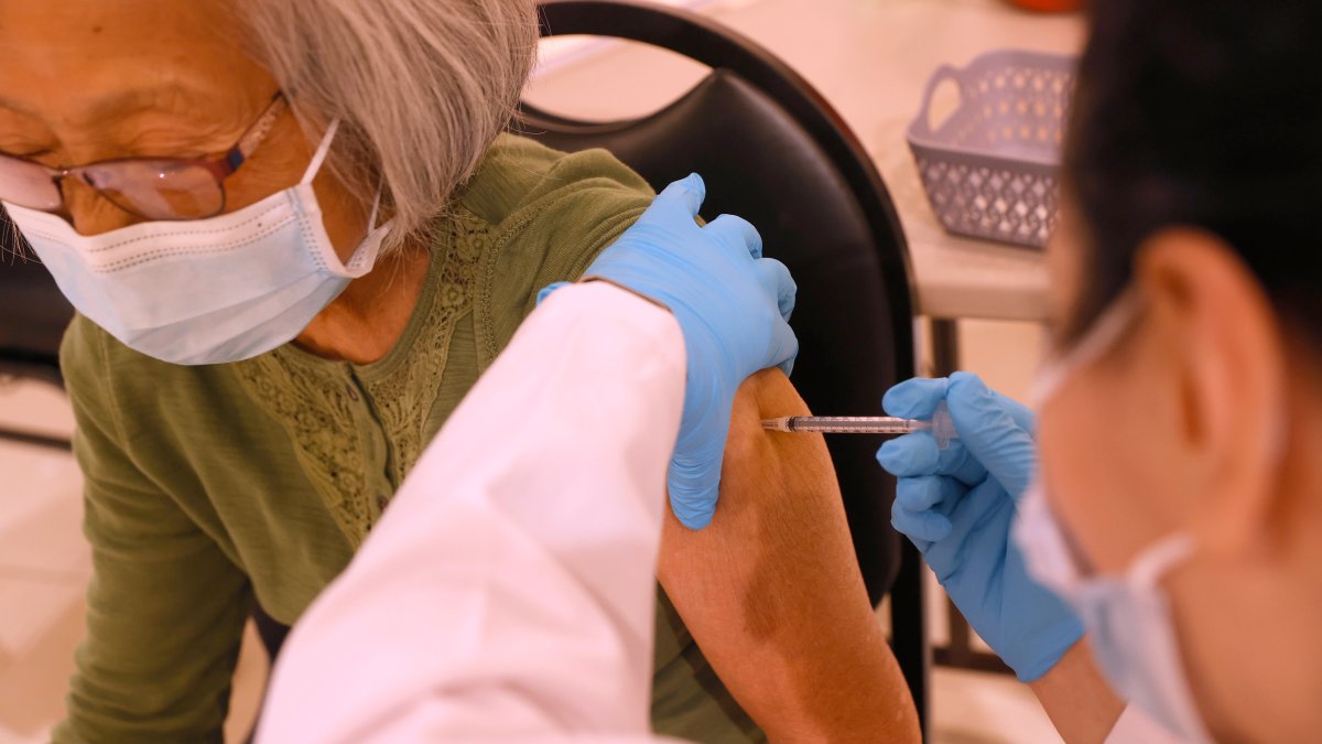 COVID-19 Booster Shot Clinics Being Held as Appointments at Pharmacies ...
