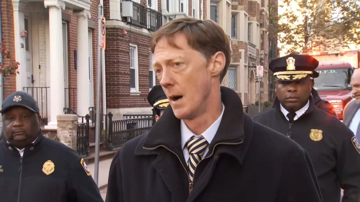 New Haven and Yale Officials Hold News Conference After Bomb Threats ...