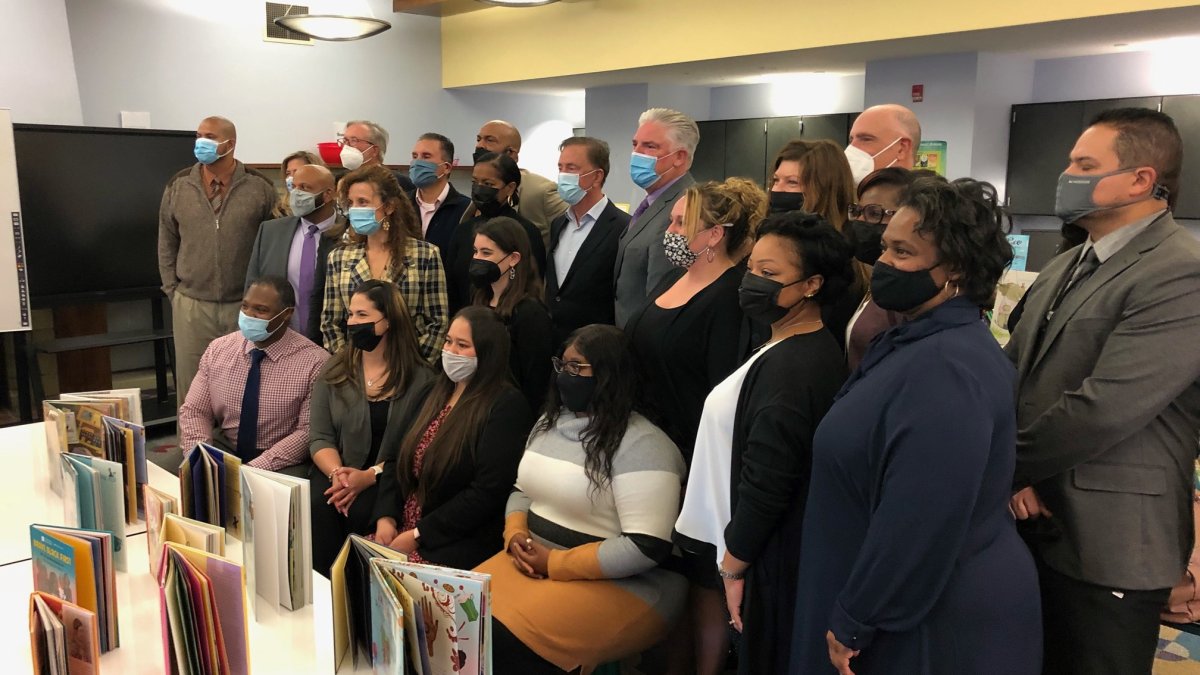 CT Reaches Educational Benchmark: 10% of Teachers Are of Color – NBC ...