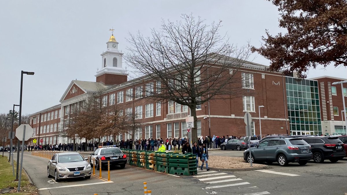 Students Wait to Go Through Security as Hamden High Reopens With ...