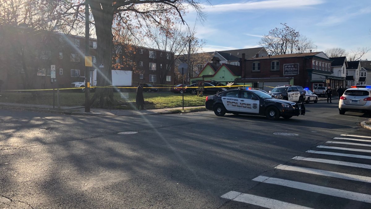 Man In Critical Condition After Shooting In Hartford Nbc Connecticut