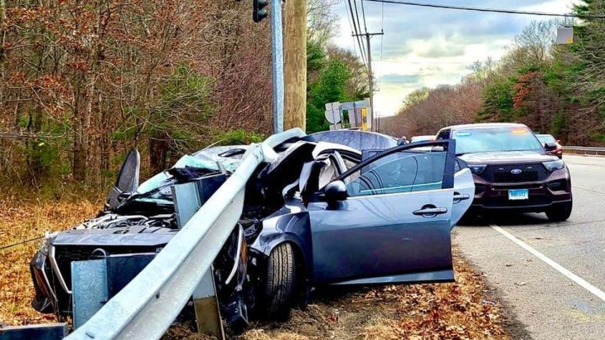 Trooper K9 Assaulted After Car Crash In Preston Nbc Connecticut