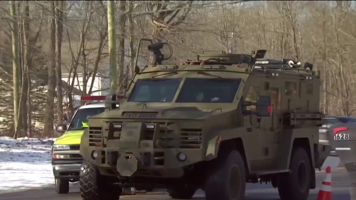 Man Barricaded in Coventry Home Surrenders to Police – NBC Connecticut