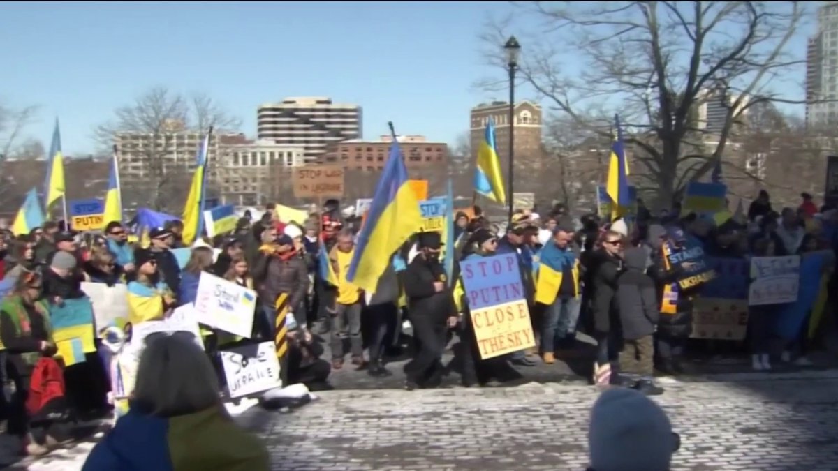Rally for Ukraine Held at State Capitol – NBC Connecticut