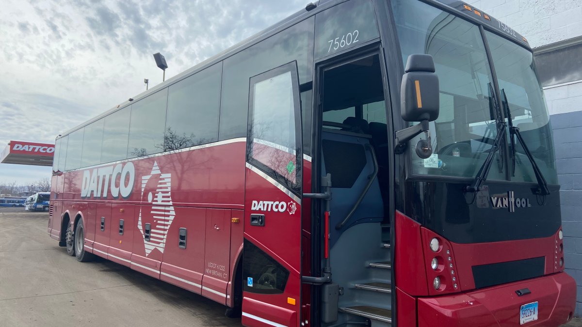 Two Commuter Bus Service Routes to Hartford to Stop After Failed DOT ...