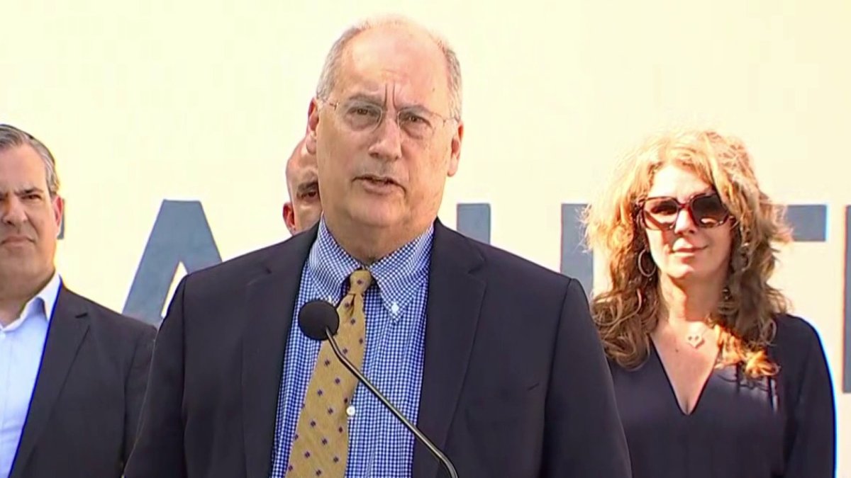 ‘Frustrated’ Miami Beach Officials Impose Curfew After Spring Break ...