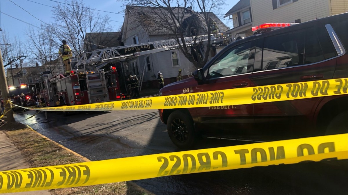 2 Firefighters Injured While Battling Blaze in Middletown – NBC Connecticut