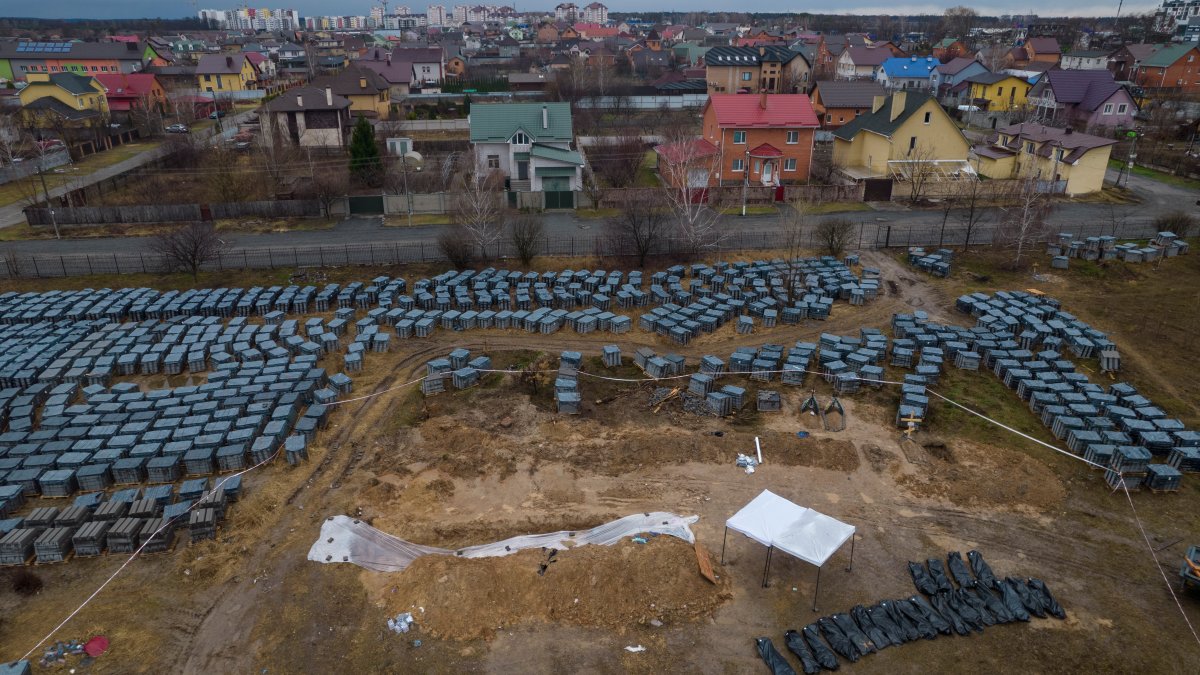 Ukrainian Officials: 67 Bodies Buried in Mass Grave in Bucha – NBC ...
