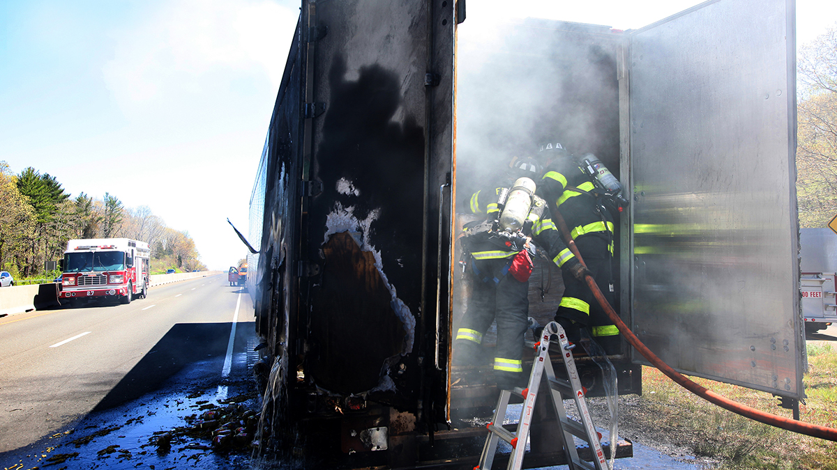Vehicle Fire Closed I-95 North in East Lyme for Hours – NBC Connecticut