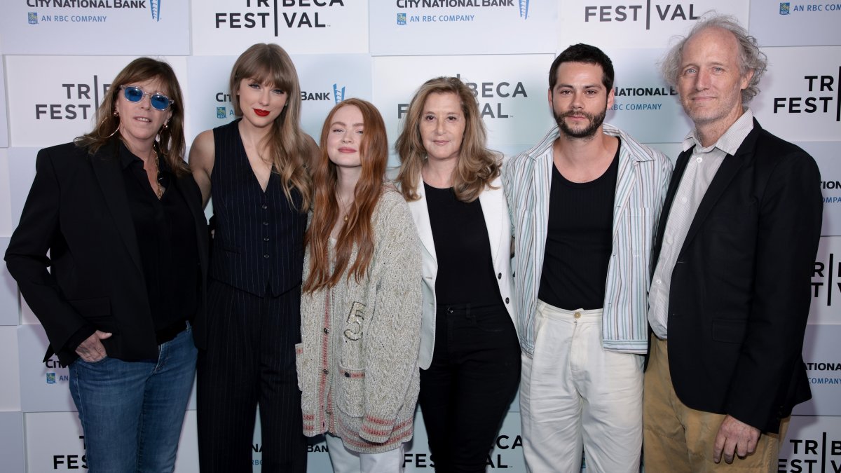 Taylor Swift Talks ‘All Too Well’ at Tribeca Festival – NBC Connecticut