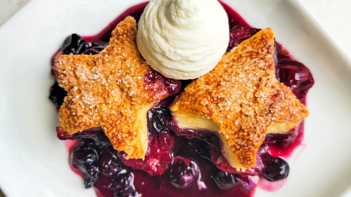 CT LIVE!: Strawberry Blueberry Cobbler With a Lemon Ricotta Biscuit ...