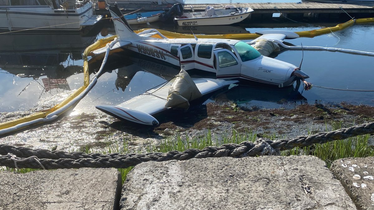 Plane Crashes Into New Haven, CT River – NBC Connecticut