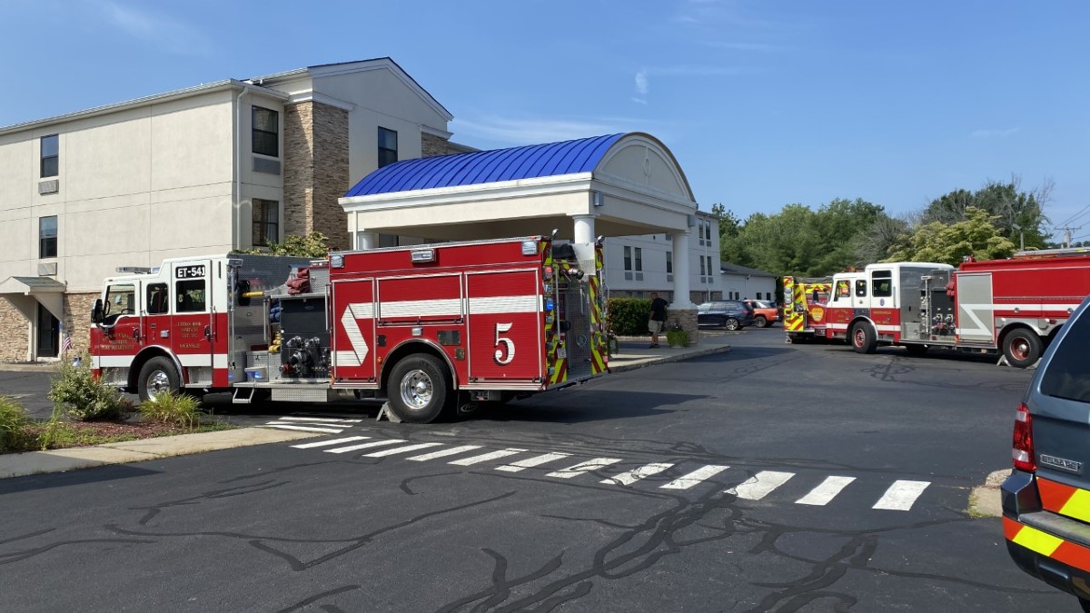 Fire Forces Evacuation of Hotel in Vernon – NBC Connecticut
