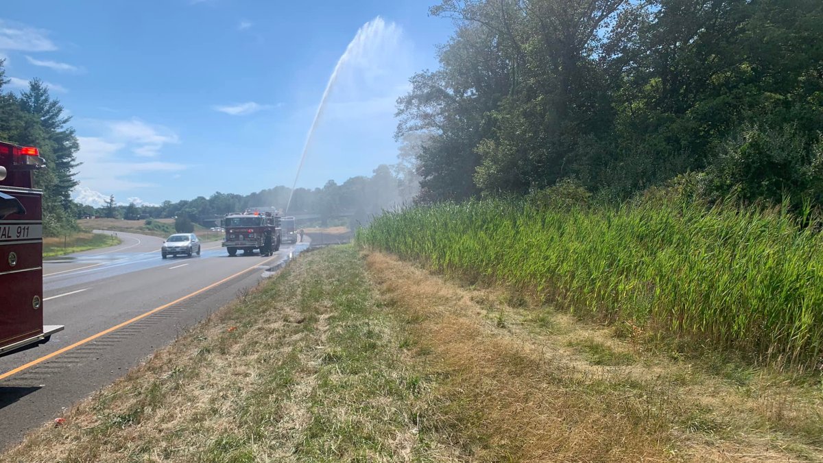 Crews Put Out Multiple Brush Fires on Route 8 in Shelton – NBC Connecticut