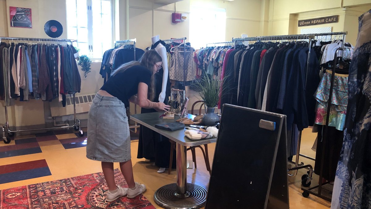 UConn Student Creates Clothing Swap Shop on Campus – NBC Connecticut