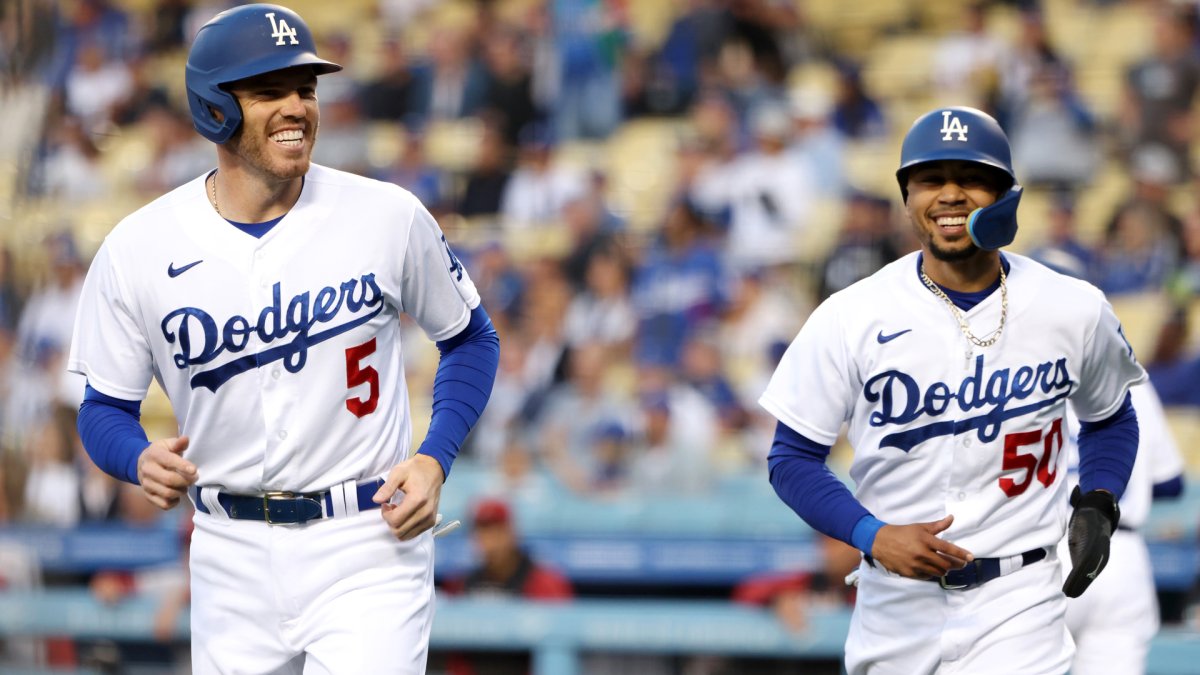 When Do the 2022 MLB Playoffs Start? Here’s the Full Schedule – NBC ...