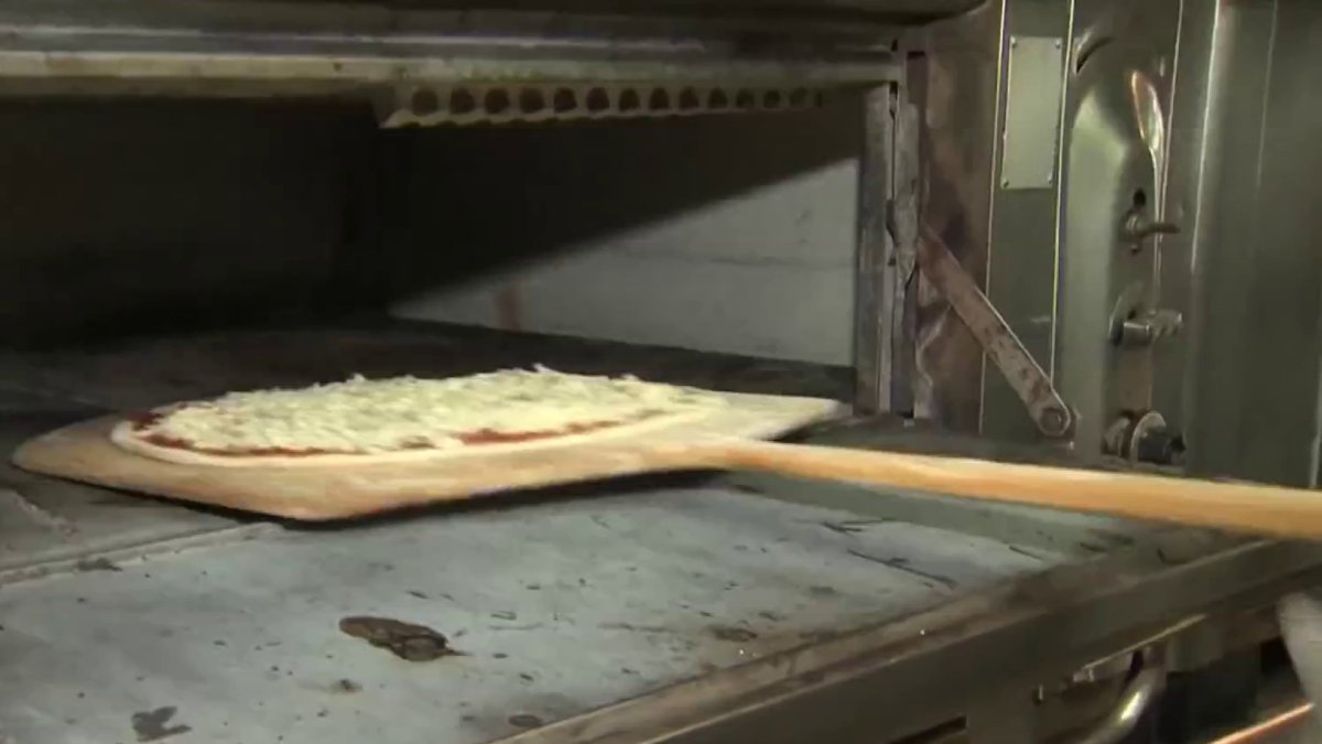 Southington Man Offers Free Pizza to Officers Amid Bristol Tragedy ...