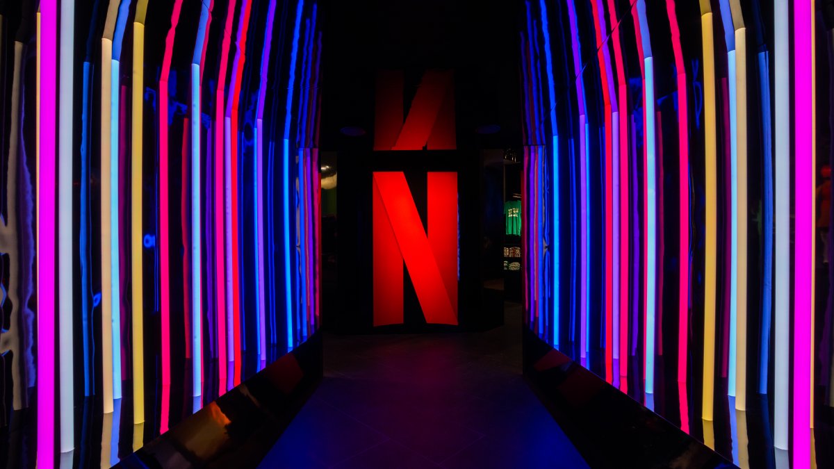 ’47 Ronin’ director charged with swindling Netflix out of $11M – NBC ...