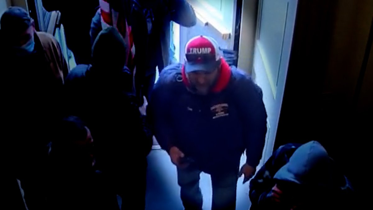 CT Alderman Says He Attended Jan. 6 Rally, Entered Capitol – NBC ...