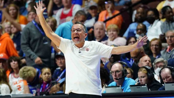 WNBA Coach of Year Curt Miller leaves Sun for Sparks – NBC Connecticut